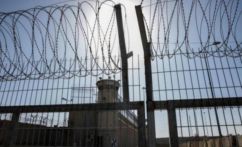 Gilboa prison deprives Palestinian prisoners from COVID-19 vaccine ...
