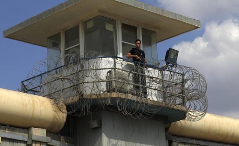 Prisoners' Media Source: Israel Attempts to Assassinate Leaders in ...